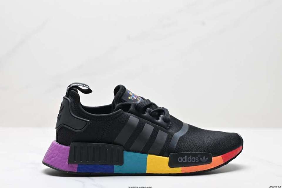Adidas Boost NMD R1 Стиль полностью соответствует, комфорт ...